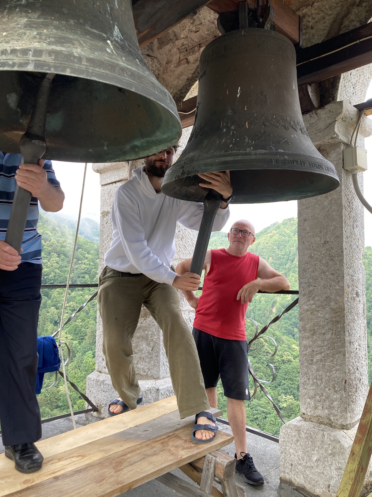 Robida | Radio Is a Silent Bell